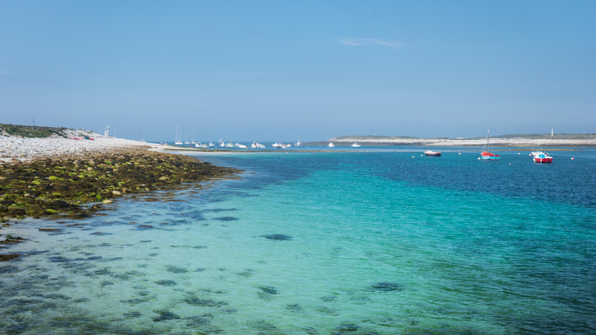 Let the lighthouses of the Iroise Sea guide you | Brittany tourism