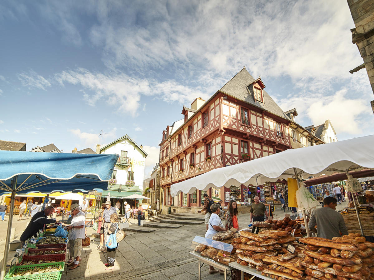 Five markets in Brittany to stroll around | Brittany tourism