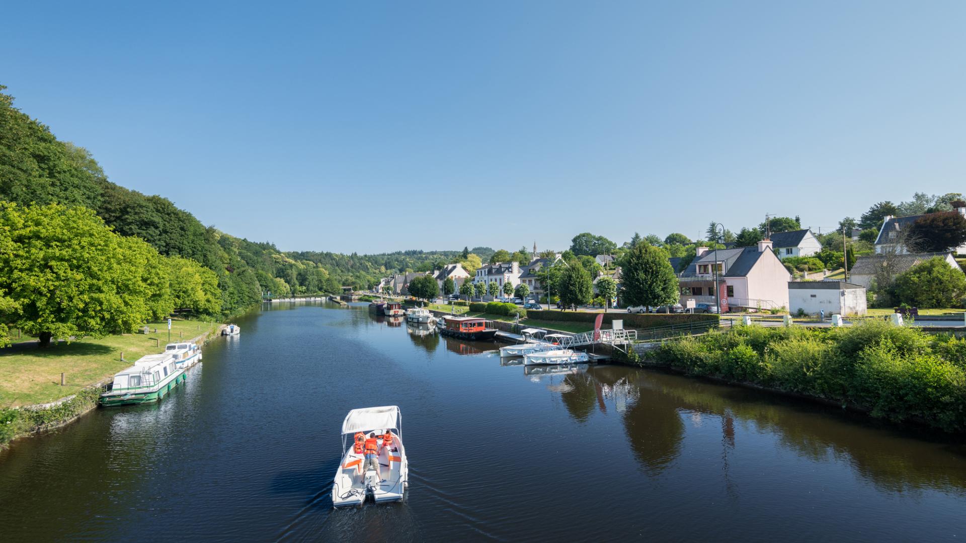 Tout pour naviguer tranquille sur les canaux deBretagne