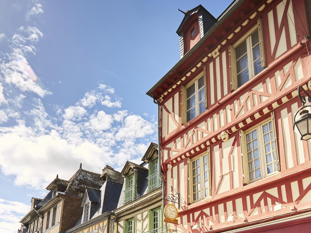 Dol-de-Bretagne and Mont-Dol | Brittany tourism